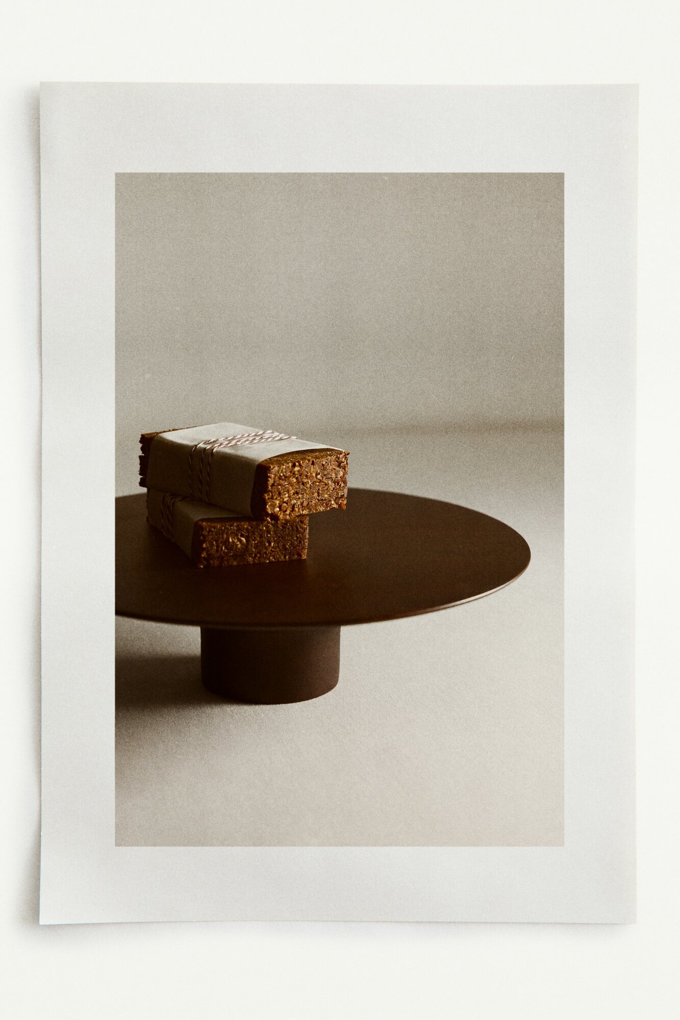 Блюдо на ножке H&M Цвет Темно-коричневый