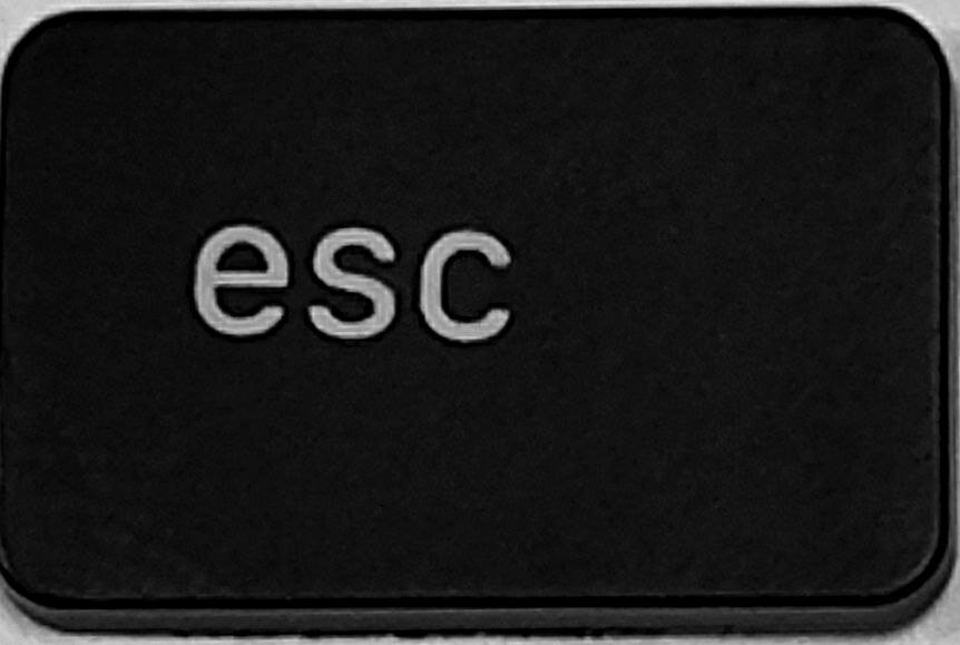 Kлавиша, кнопка "Esc" для MacBook Pro 13 2020 2021 2022 M1 M2 intel (A2338 A2251 A2289) / MacBook Pro 16 2019 (A2141) Европейская раскладка-UK/Американская расклада-US, Цвет: Черный