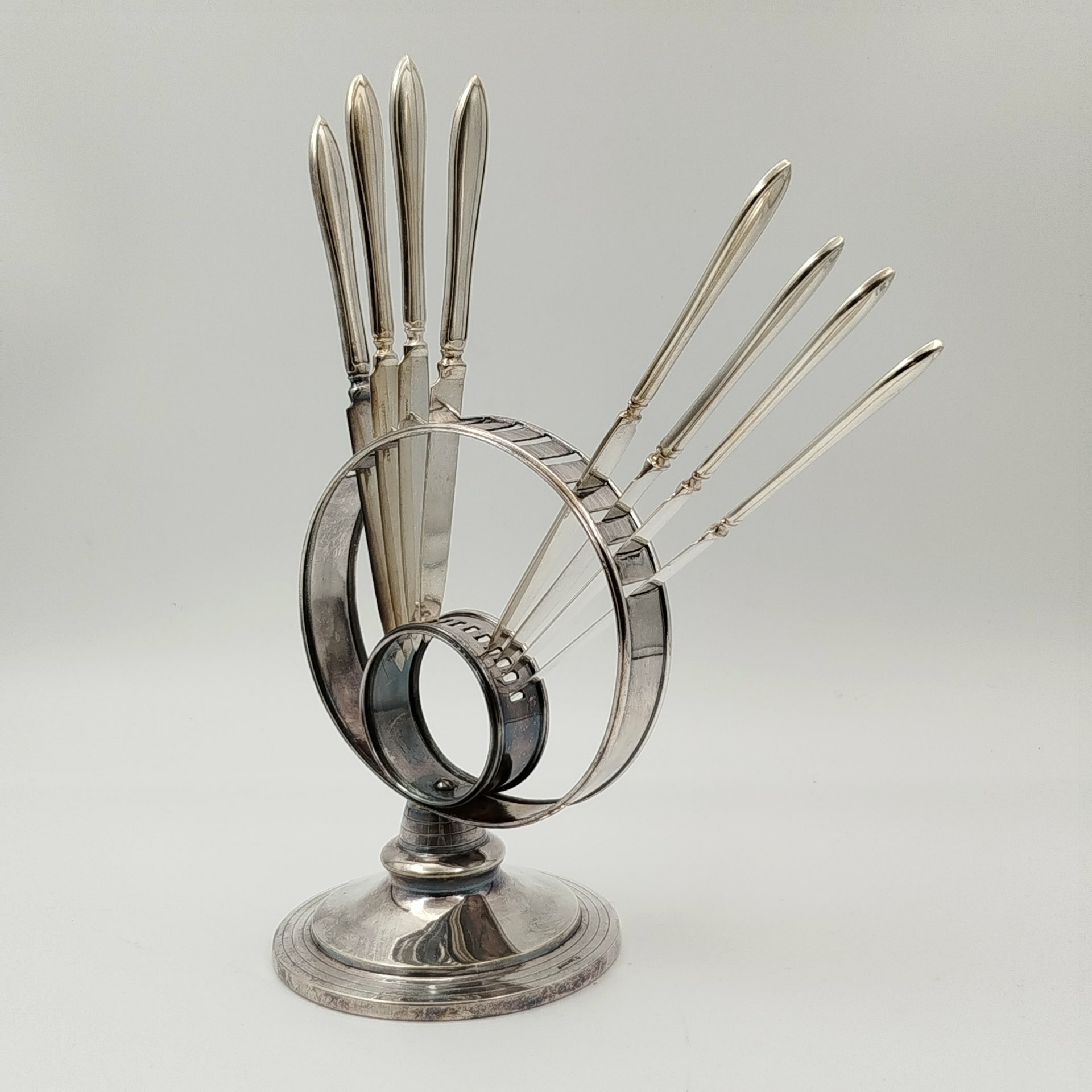 Набор из 8 ножей для фруктов на круглой подставке, металл, серебрение