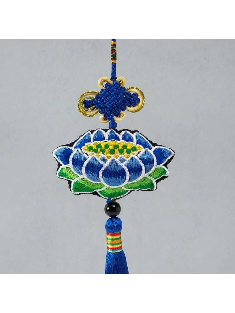 Стильная текстильная подвеска Лотос в синем цвете