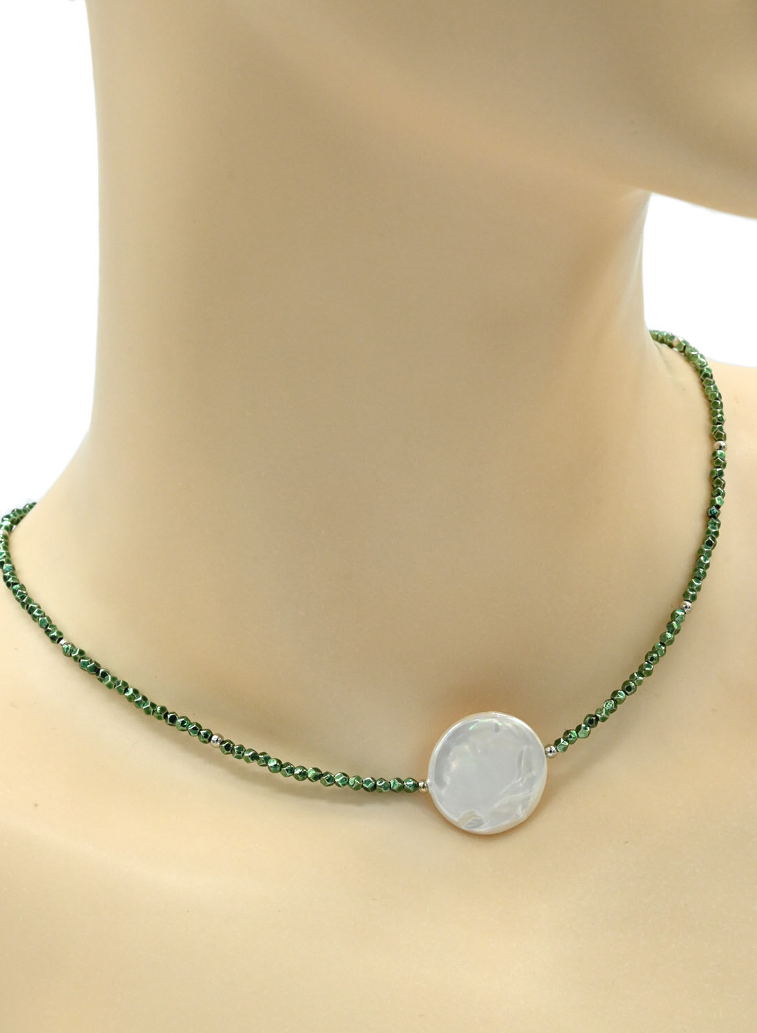 Чокер, гематит