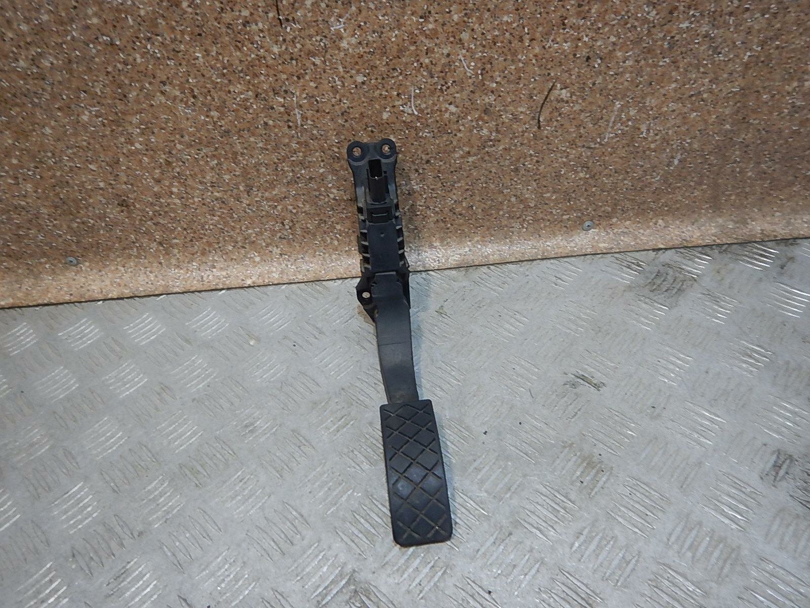 Б/У Педаль газа, Volkswagen (Фольксваген)-POLO (SED RUS) (11-) VOLKSWAGEN POLO (Sed RUS) (11-) Без видимых повреждений. ...