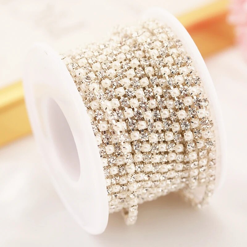 Жемчужная цепочка с кристаллами и стразами, 2 ярда, SS12(3mm), серебро