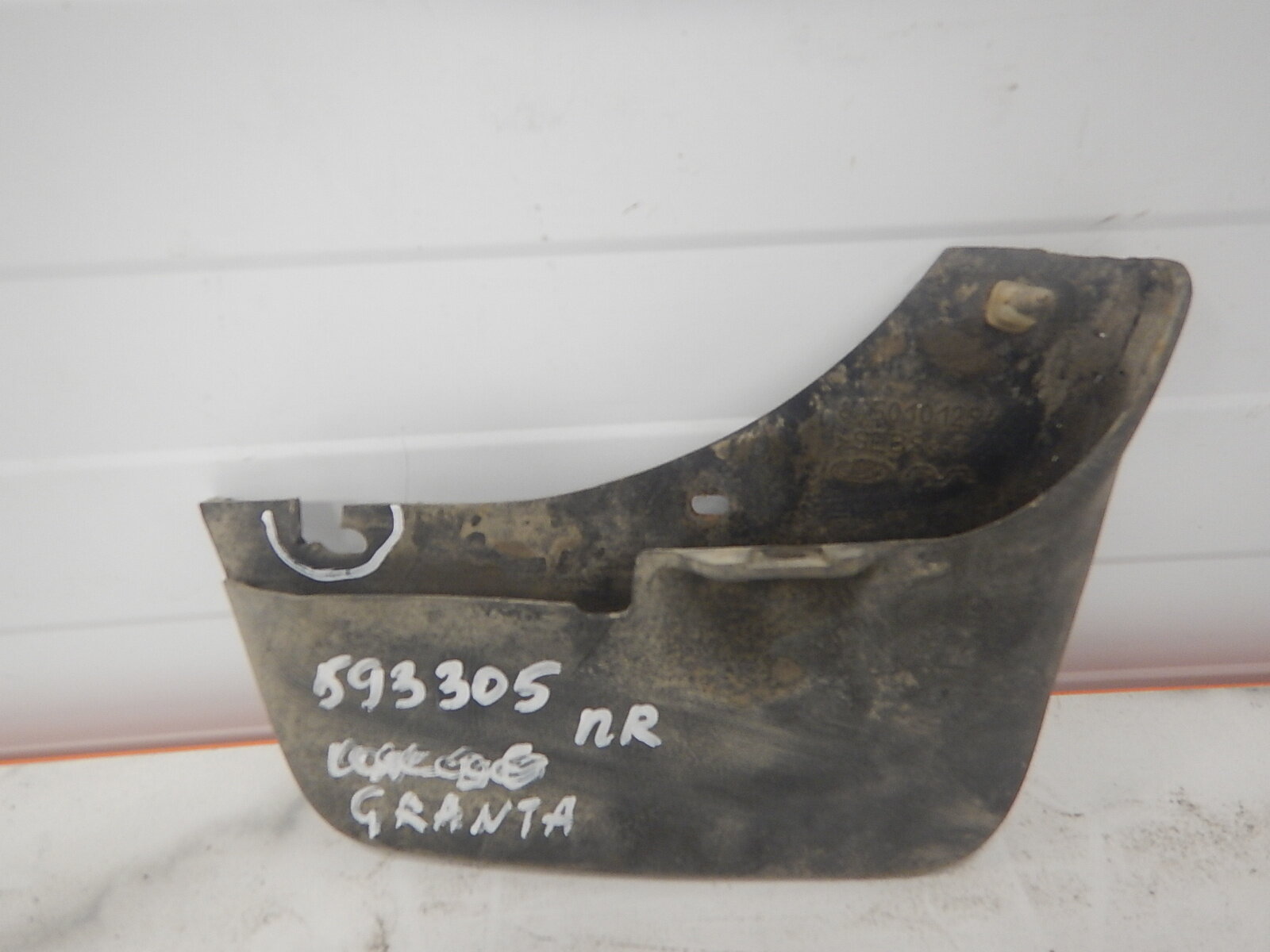 Б/У Брызговик передний левый, ВАЗ (VAZ)-LADA GRANTA (гранта) FL (18-) LADA GRANTA (Гранта) FL (18-) Сломано крепление. 5...