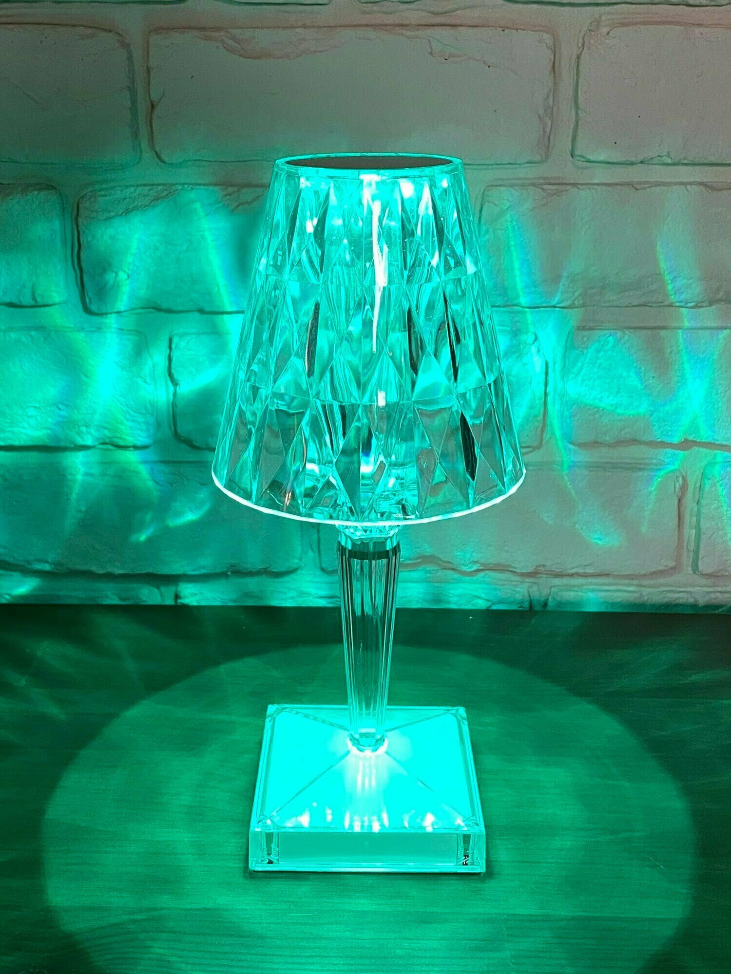 Светильник лампа настольная светодиодная RGB беспроводная разноцветная акриловая -G