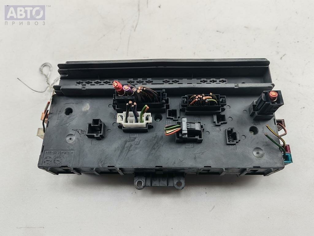 Блок предохранителей Mercedes Vito-2 / Viano W639 (2003-2014)