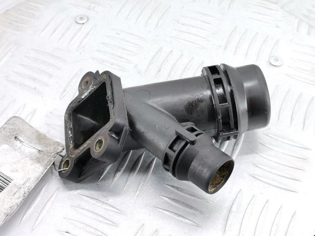 Фланец (штуцер системы охлаждения тройник) BMW 3-Series (E46) 11127806196 арт. 1599570