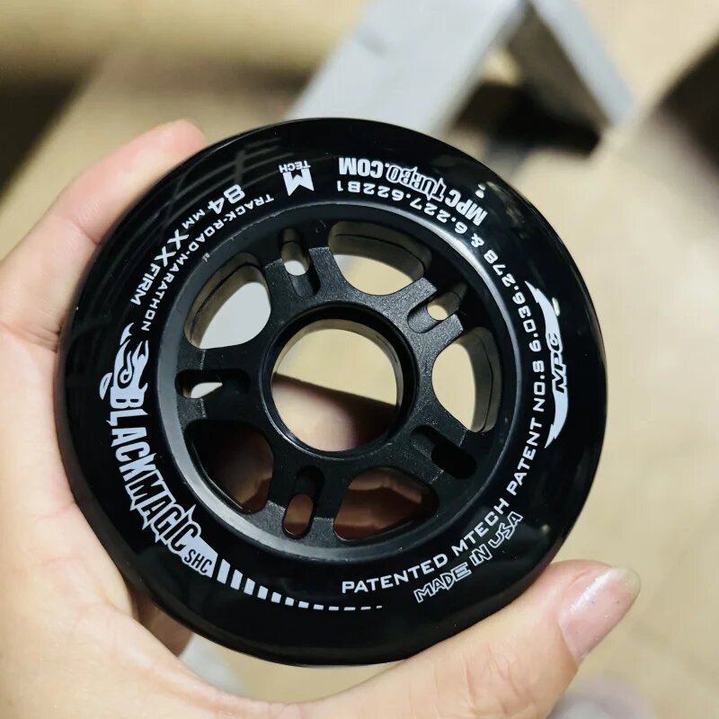 MPC Black Magic XXFirm 84 мм колеса для роликовых коньков Черный, Model6