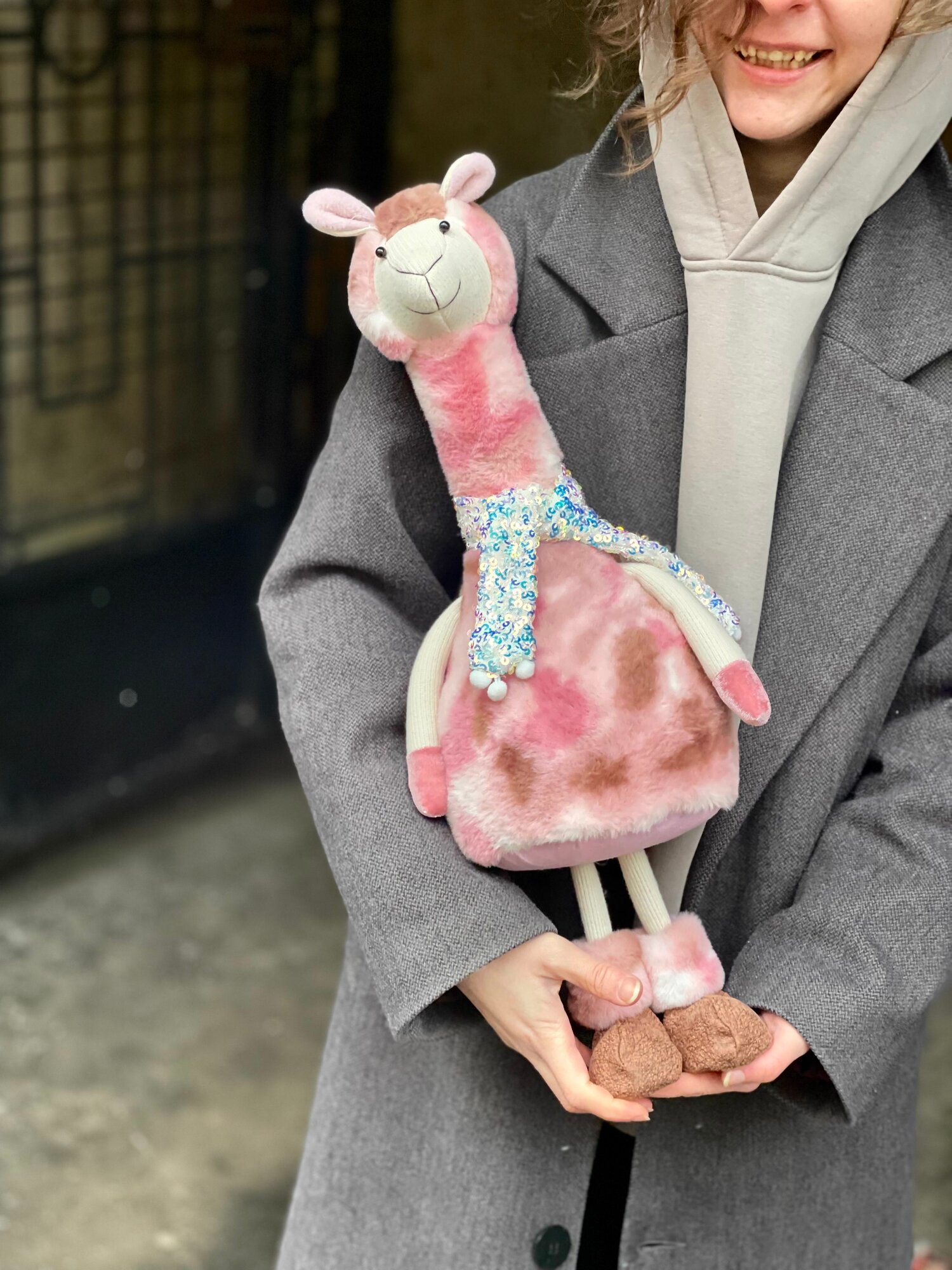 Мягкая игрушка лама в штанишках/для детей/для девушки