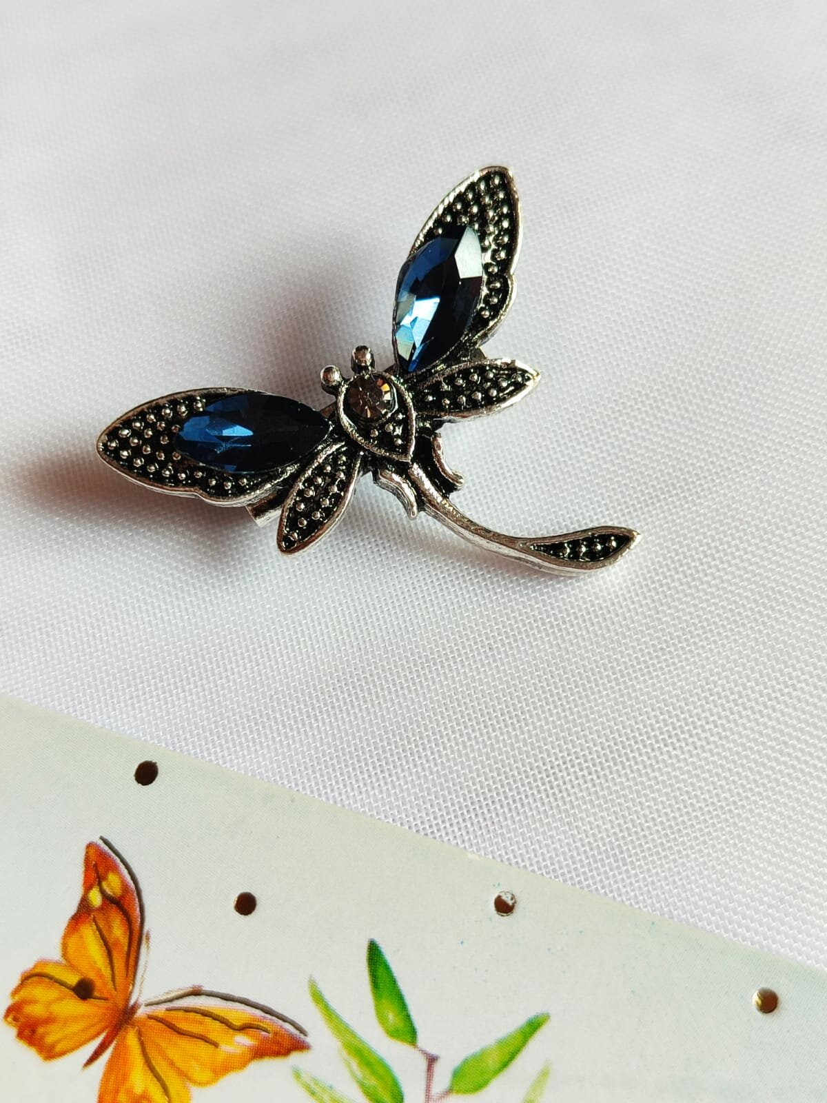 Брошь, стекло, жемчуг имитация, стразы