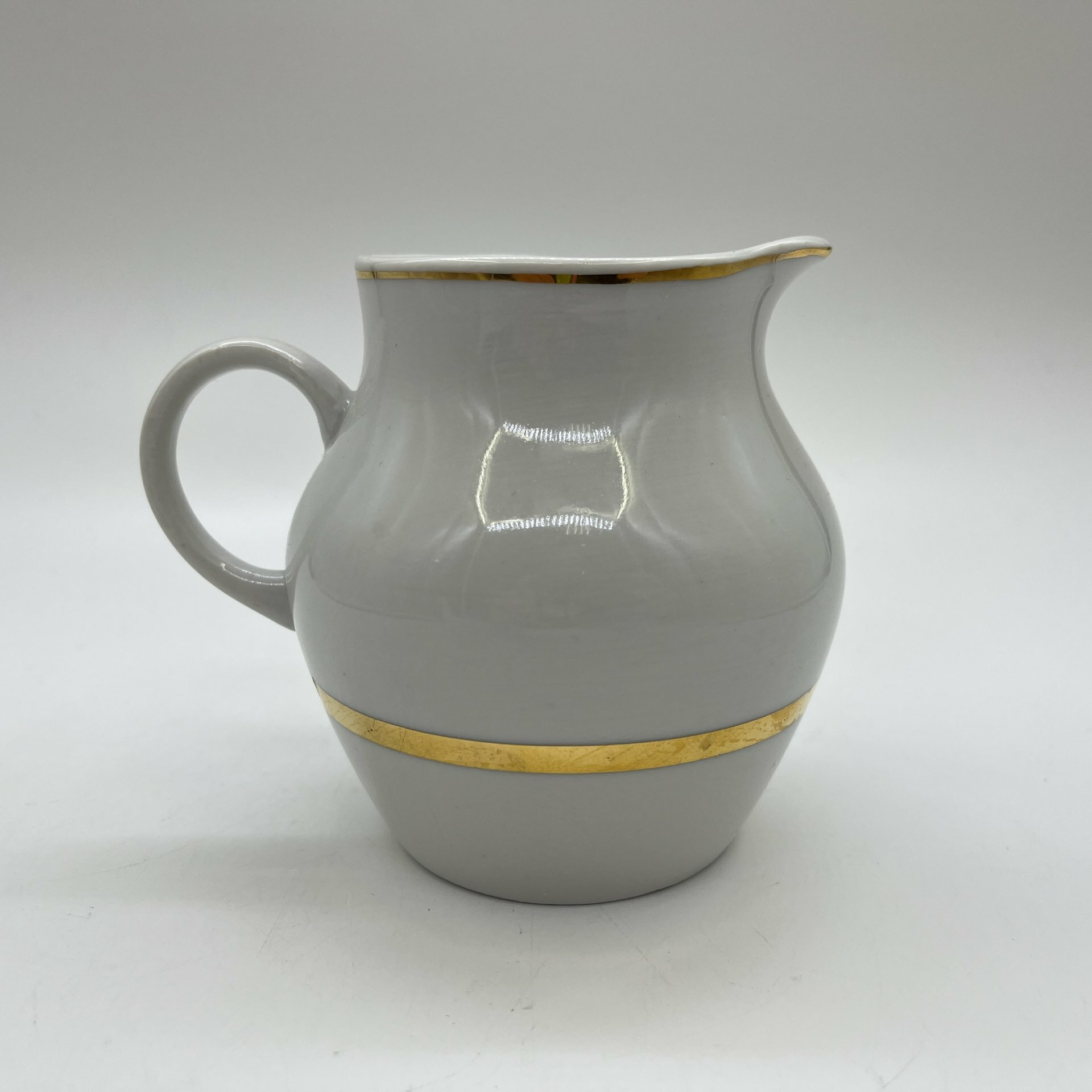 Молочник, фарфор, золочение, Дулевский фарфоровый завод (Дулёво), СССР, 1968-1991 гг.