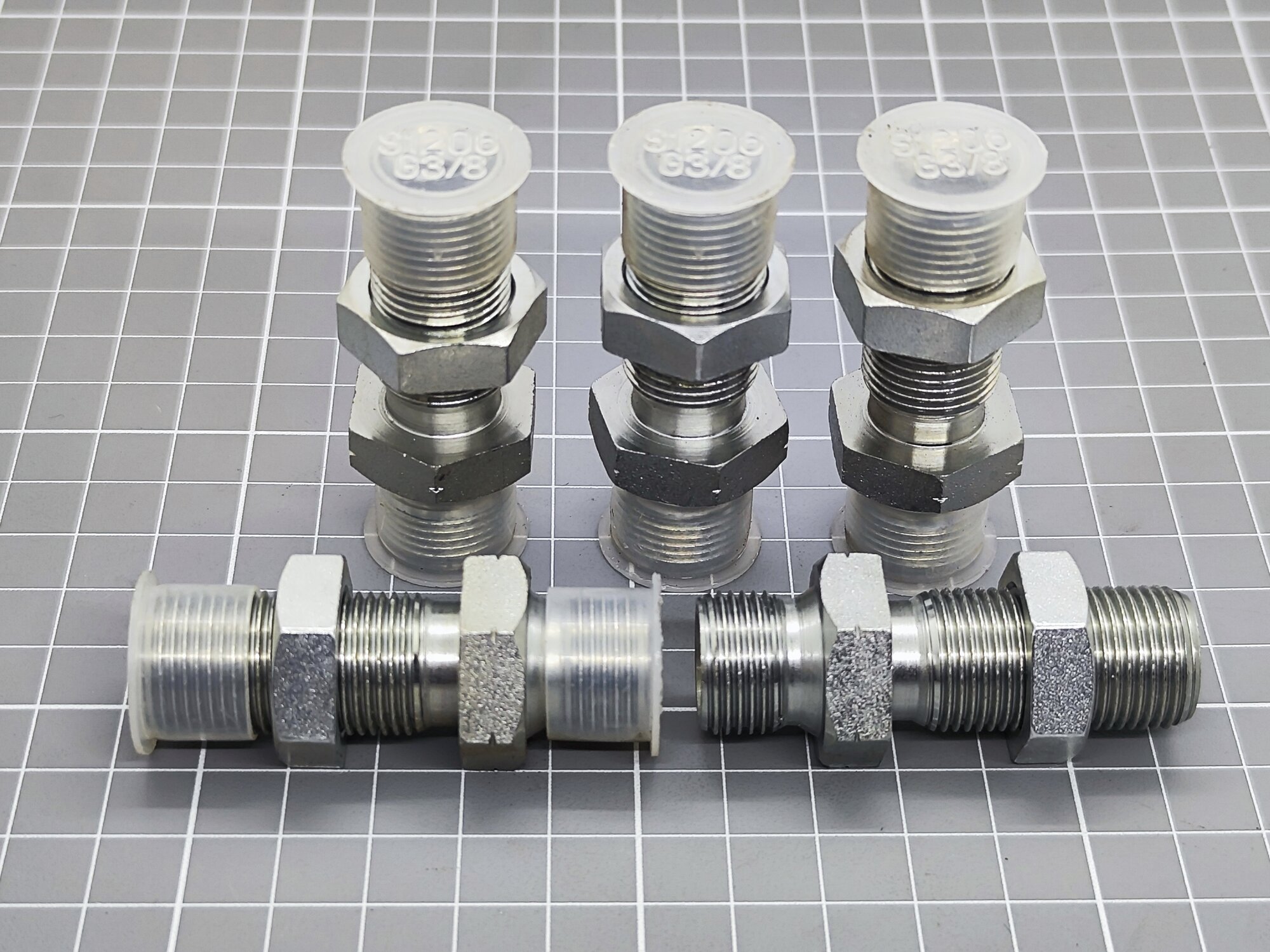 Адаптер BSP 3/8" - BSP 3/8" (ш-ш) переборочный прямой с контргайкой (5 шт)