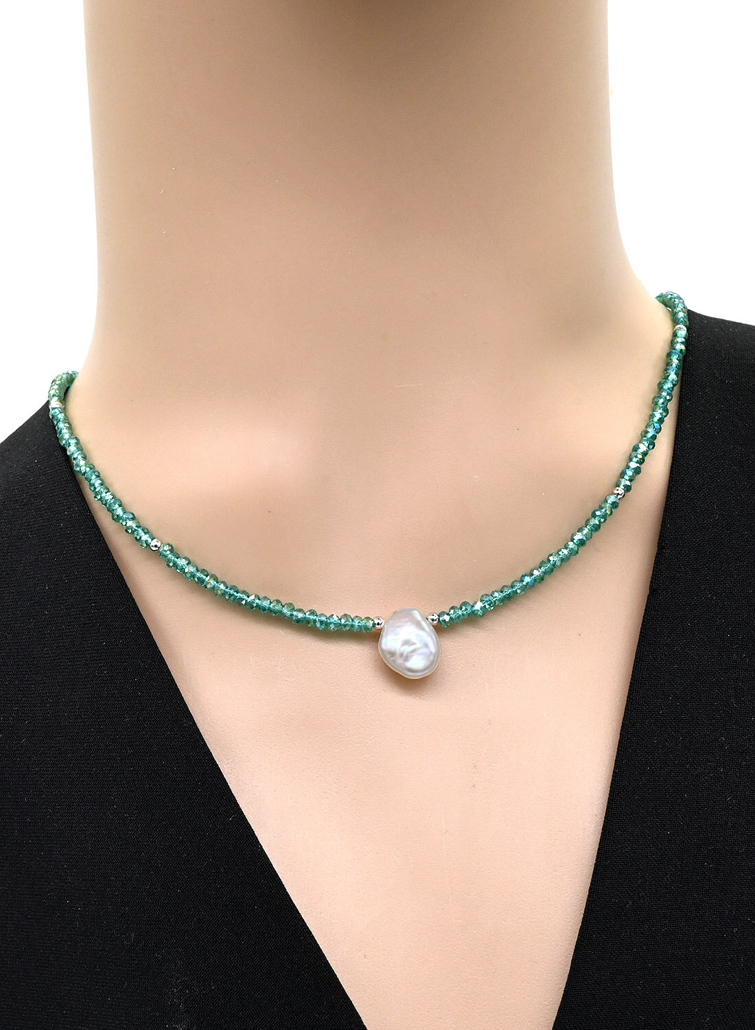 Чокер, циркон