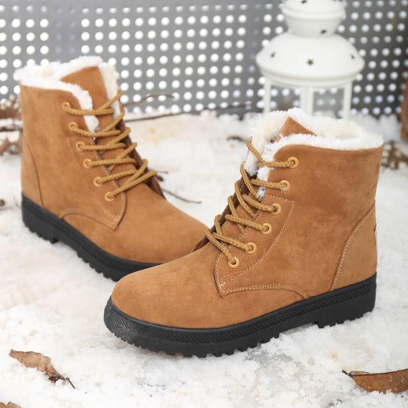 Ботинки MOOCIE Boutique. Итальянская мода (журнал)