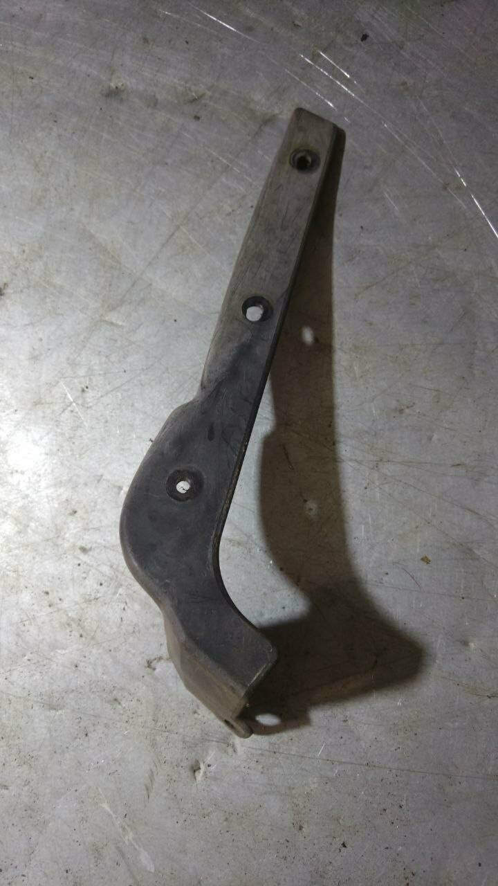 Накладка крыла перед. прав. Nissan Almera N16 2000 63838BM400