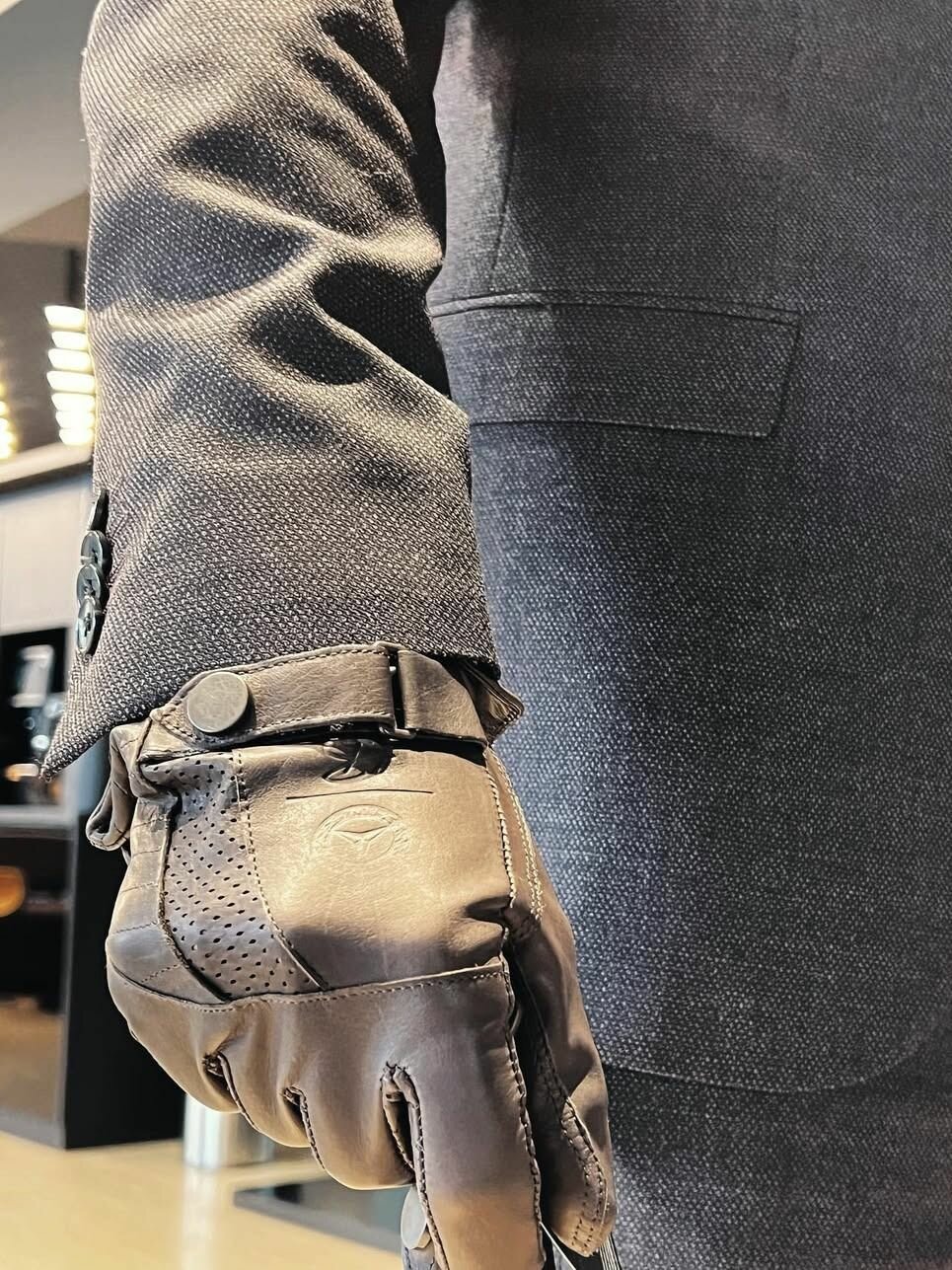 Перчатки для мужчин