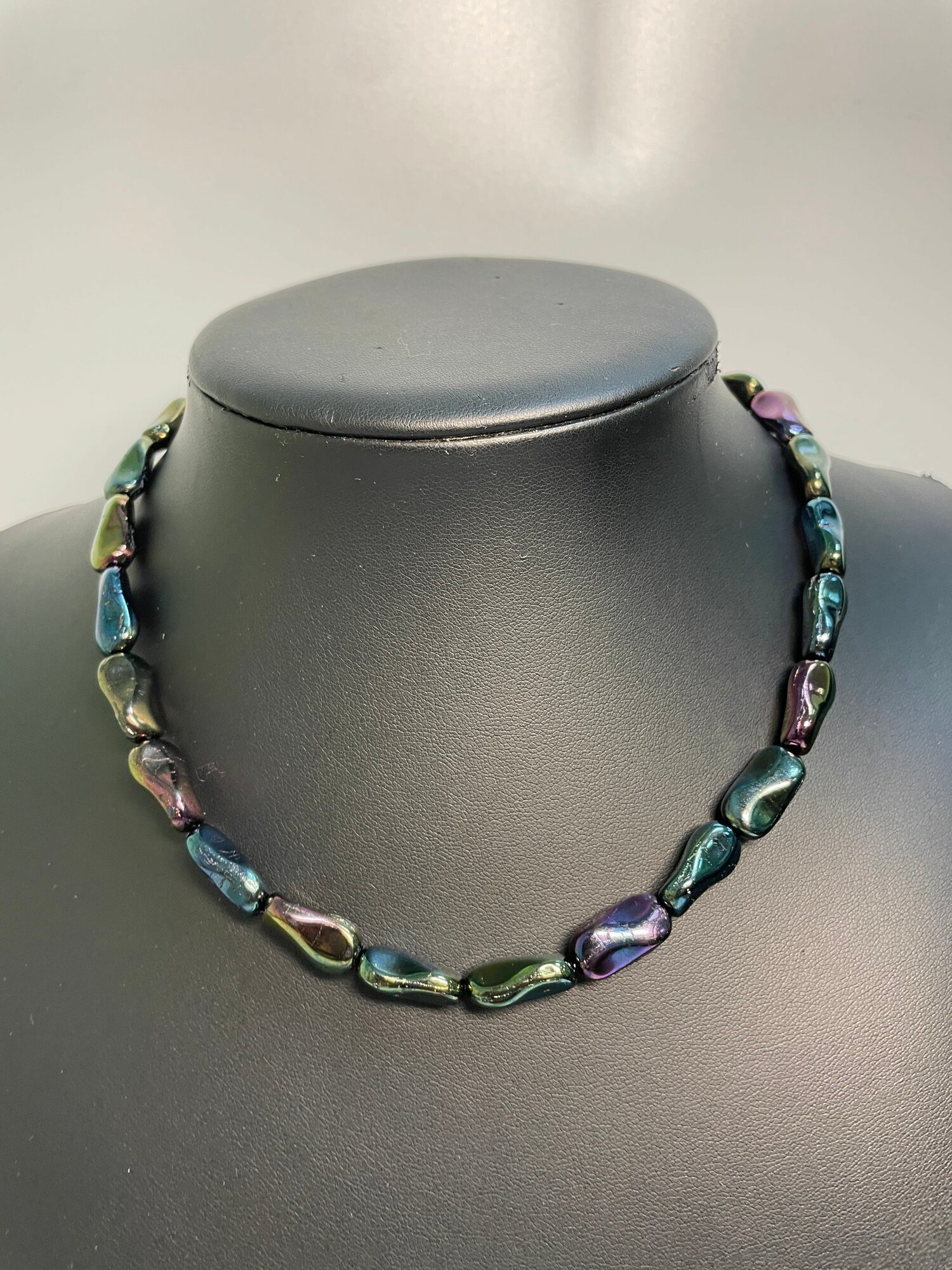 Винтажные бусы стекло, времен СССР, длина 45 см.