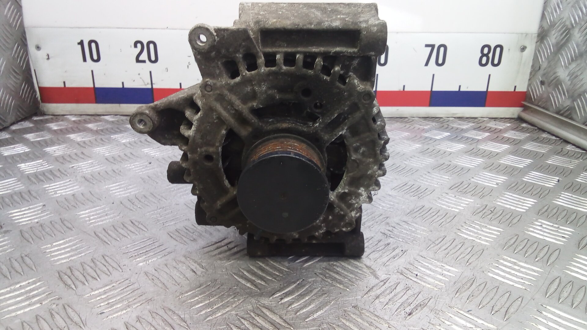 Генератор дизельный MERCEDES BENZ C-CLASS W204, Номер A0131549002