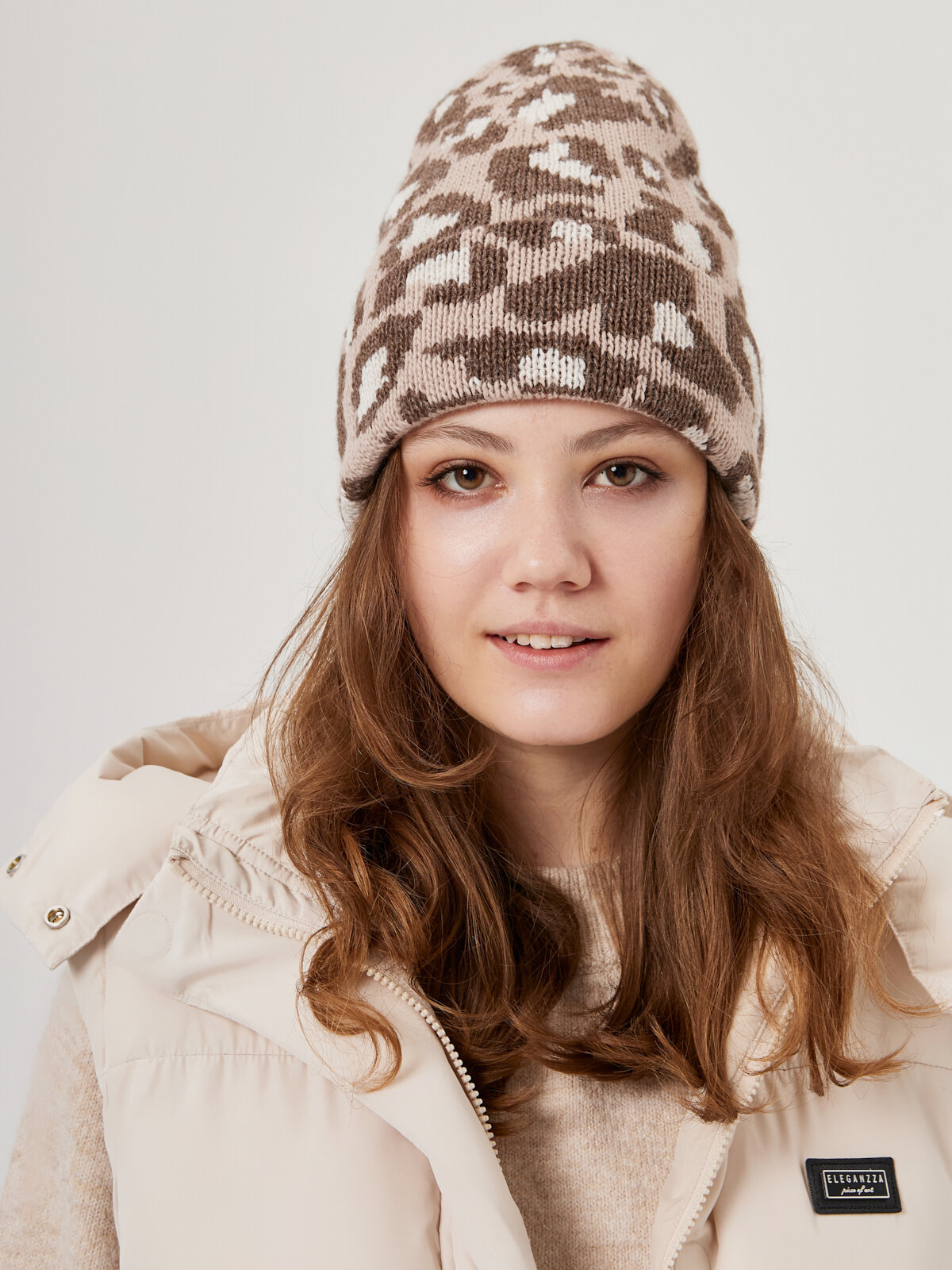 Шапка-бини для женщин