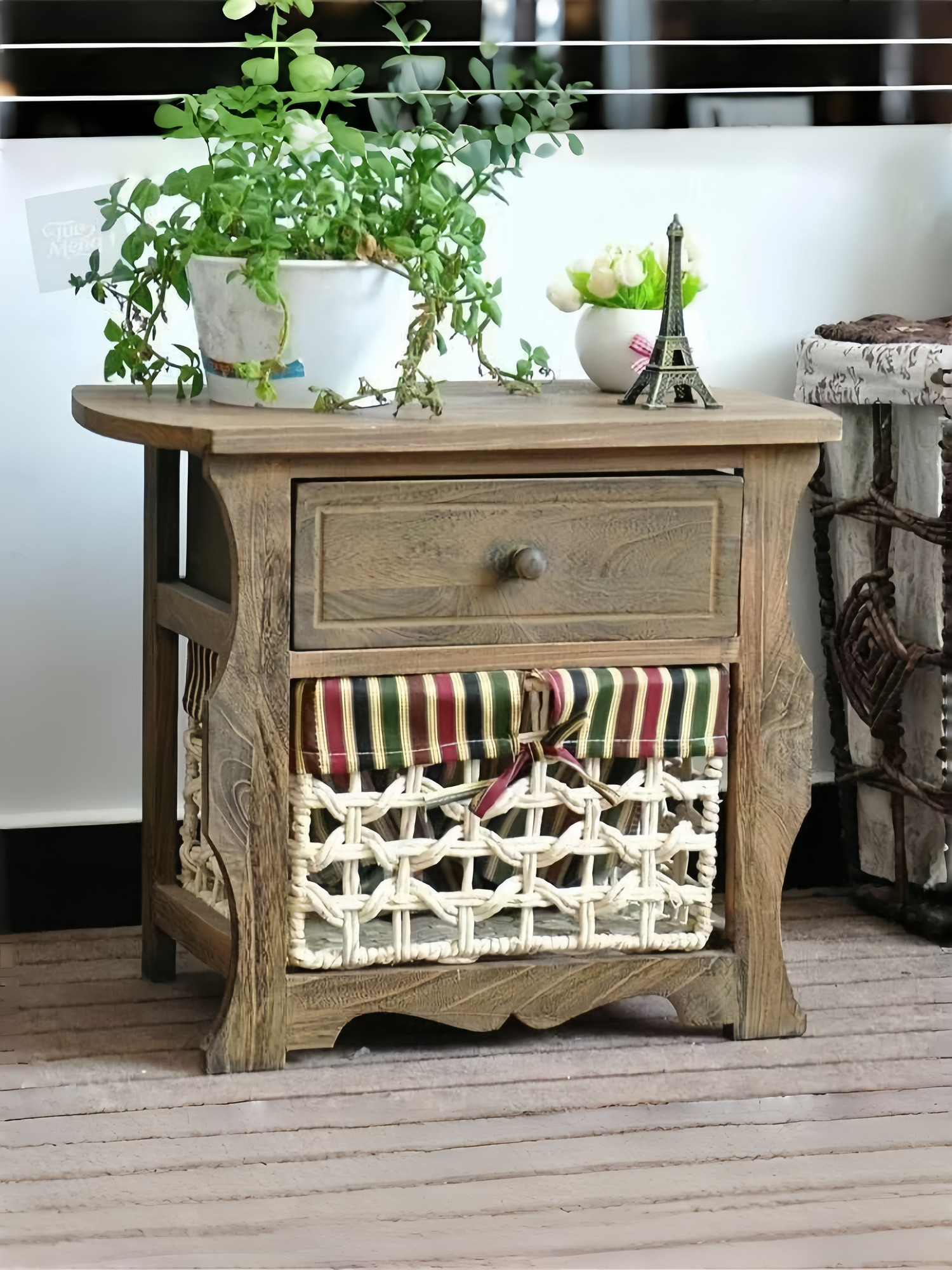 Прикроватная тумба, массив дерева, цвет хаки, этнический стиль, 1 ящик