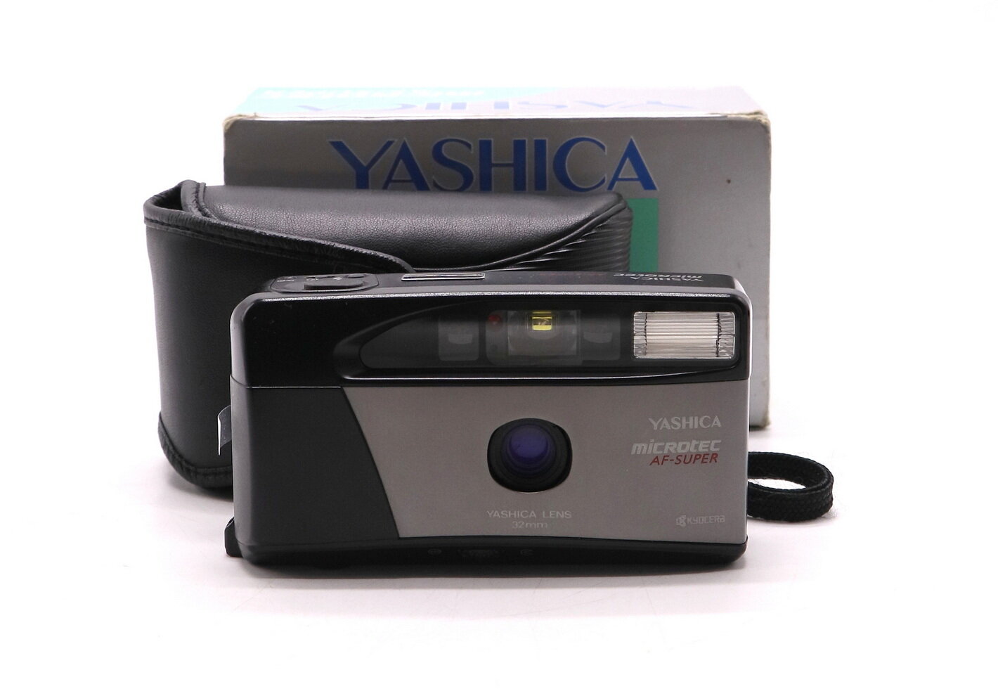 Камера Yashica Microtec AF-Super в упаковке