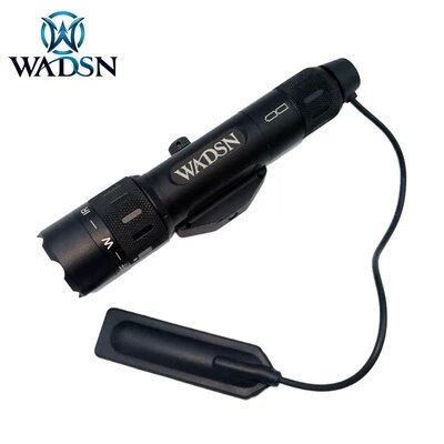 Стандартный тактический светодиодный фонарь INSIGHT-WMX200 черный, гравировка Wordson, с упаковочной коробкой