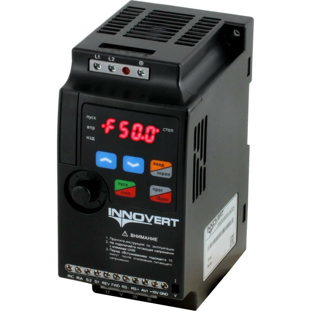 Преобразователь INNOVERT ISD mini PLUS, выходной ток 7.0 А 1,5 кВт вх: 1ф x 220В / вых: 3ф х 220В ISD152M21E