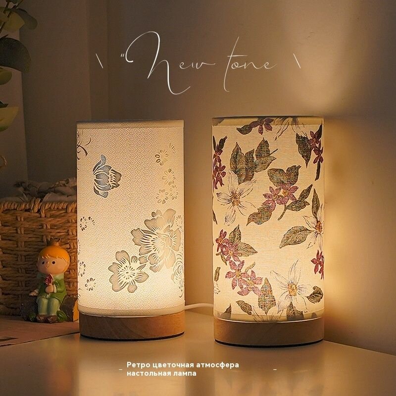 Настольная лампа-ночник дизайнерской работы, поддерживает плавное затемнение
