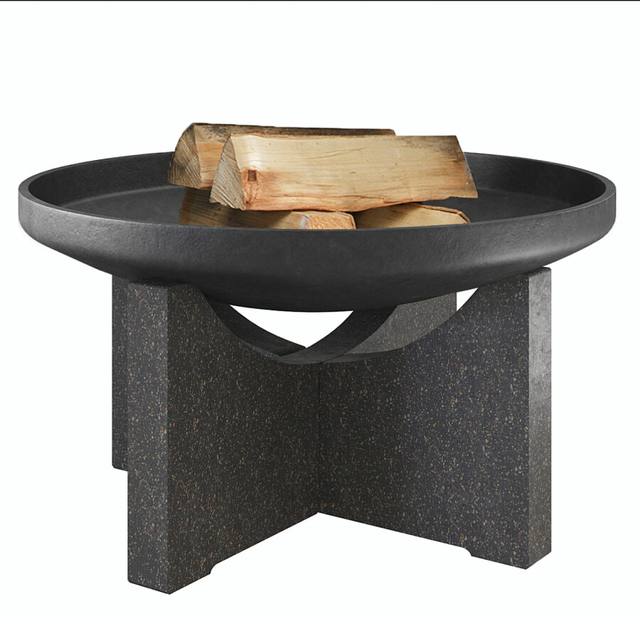 Костровая чаша CONCRETIKA PREMIUM S100 Черный Размеры: Высота 580мм Глубина 1000мм Ширина 1000мм