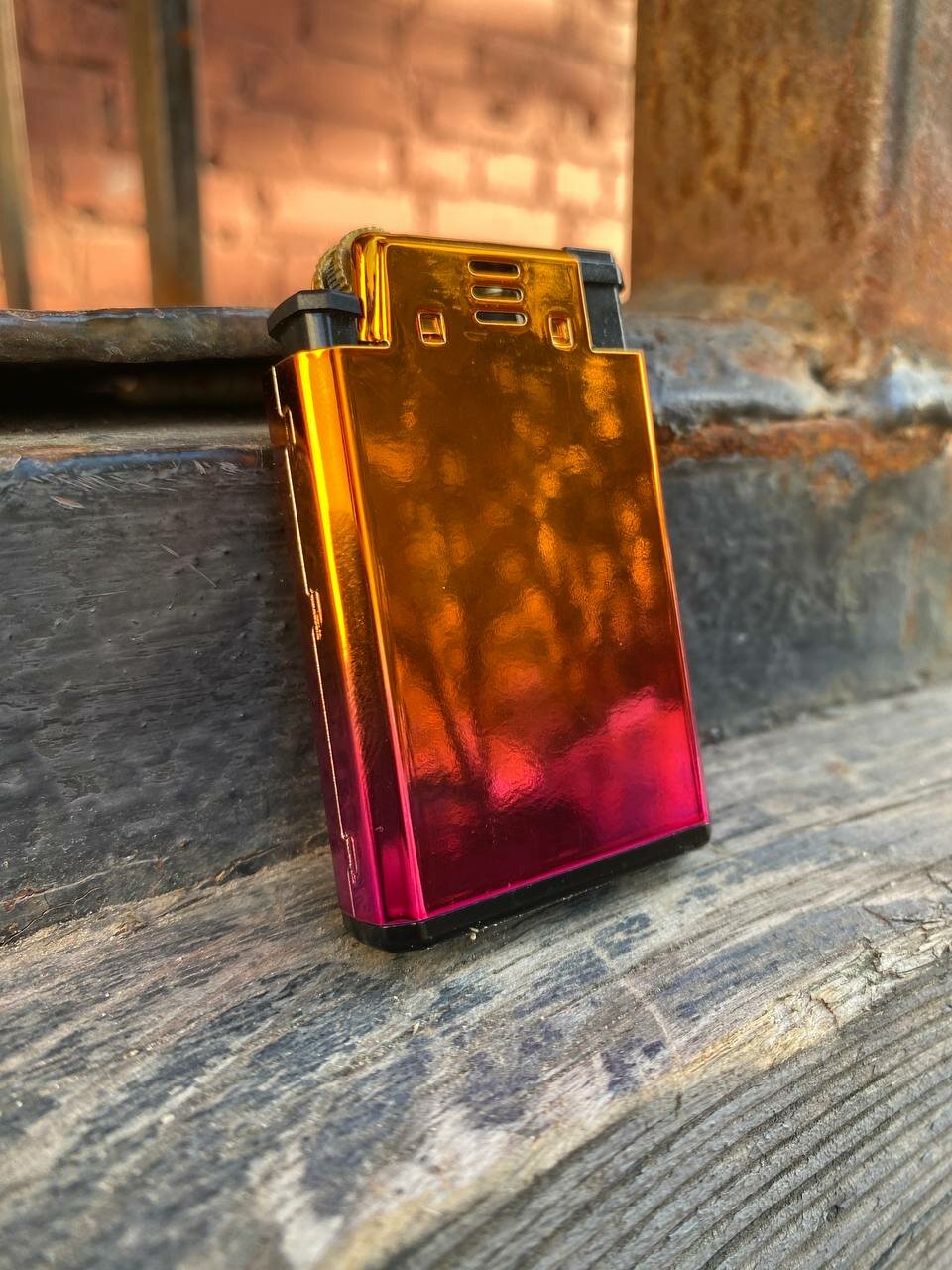 Газовая гибридная зажигалка Розовый Кварц, серия градиент (турбо пламя и обычное), металлический корпус, без газа