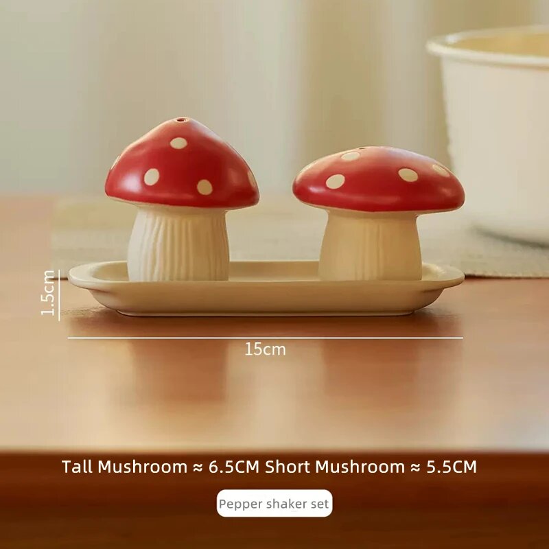 Керамические банки для специй в виде грибов