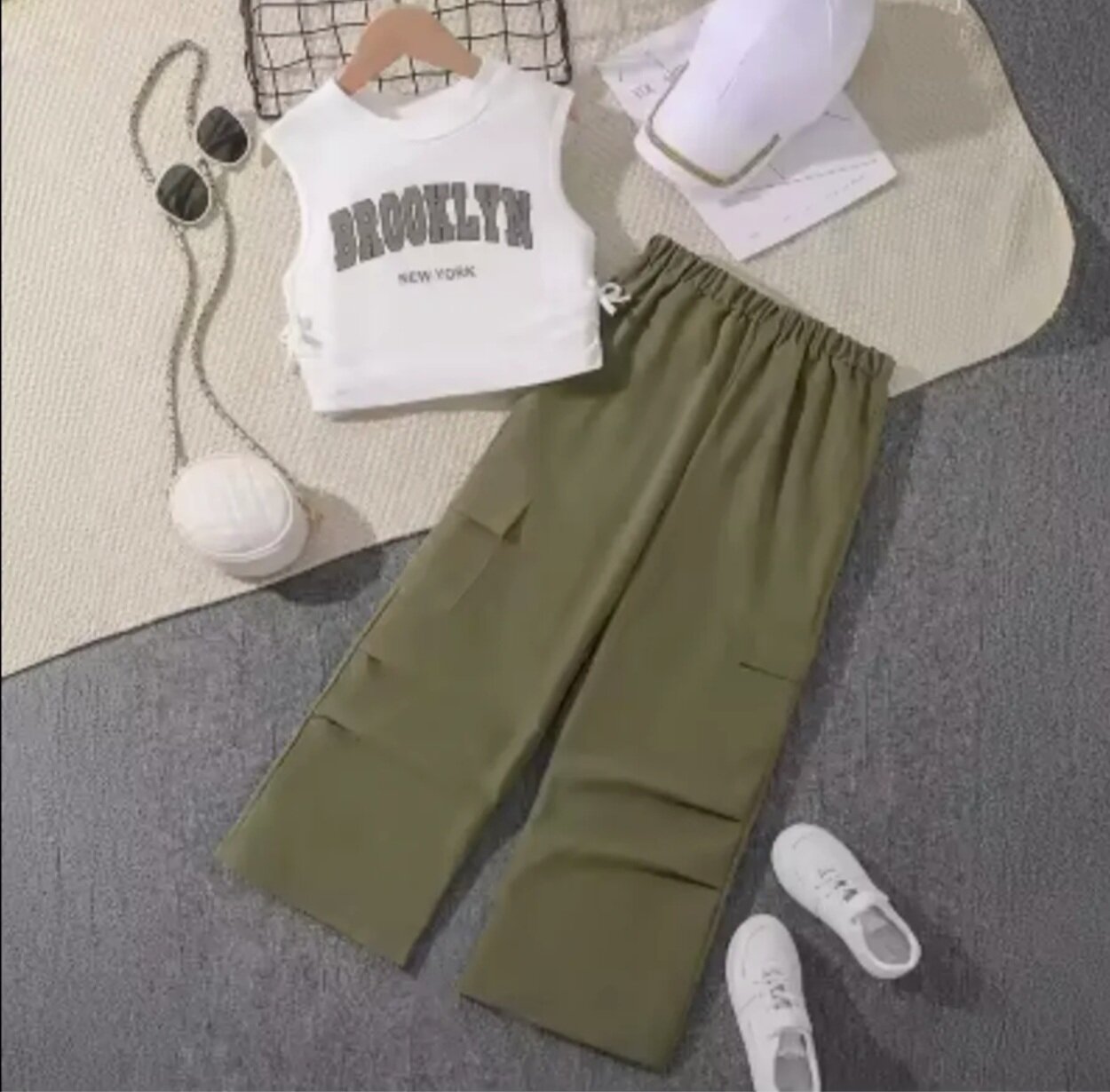 Комплект одежды