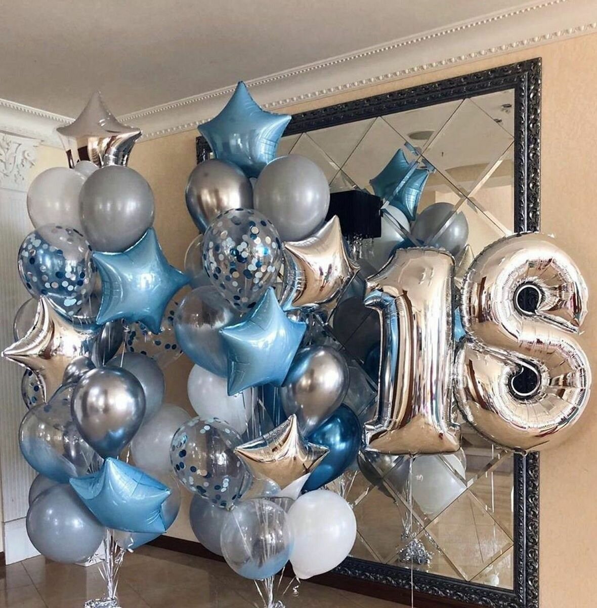 Шар воздушный фольгированный Цифра 18, цвет серебряный 42"/106 см (шс1)(шс8)