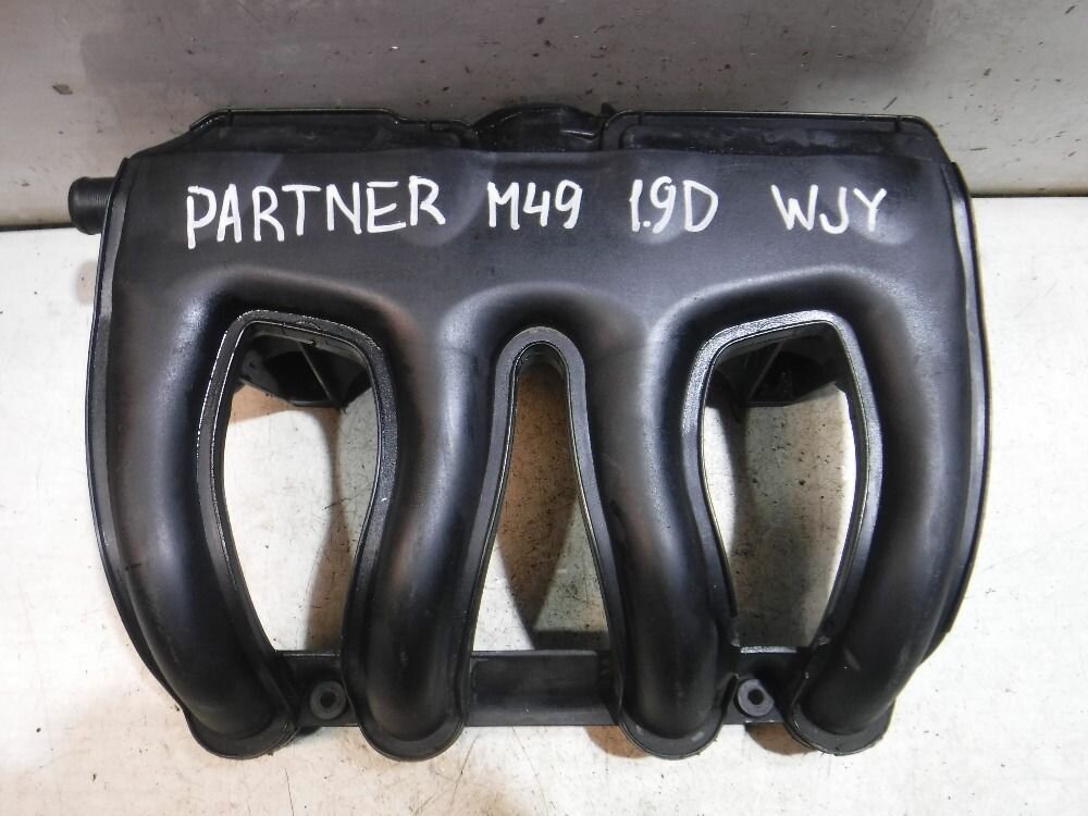 Впускной коллектор Peugeot Partner 9642405280