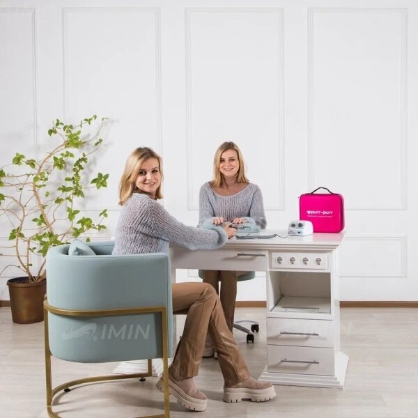 Стол маникюрный 'Вики' (арт.1082) IMIN - Имидж Инвентор