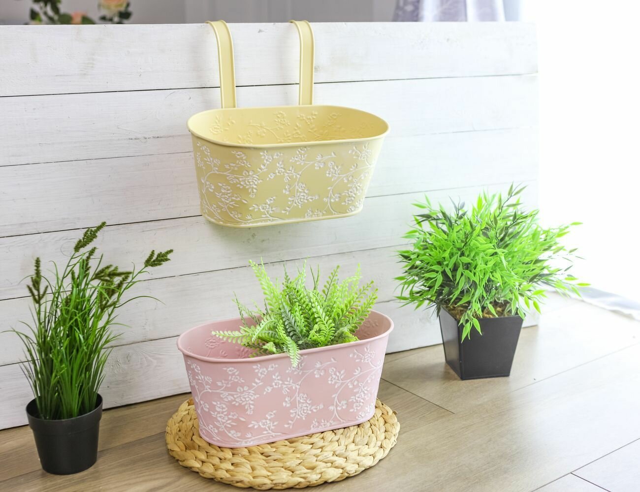 Подвесное кашпо для балкона летняя акварель кремовое, металлическое, 28х14 см, Kaemingk 802315-1