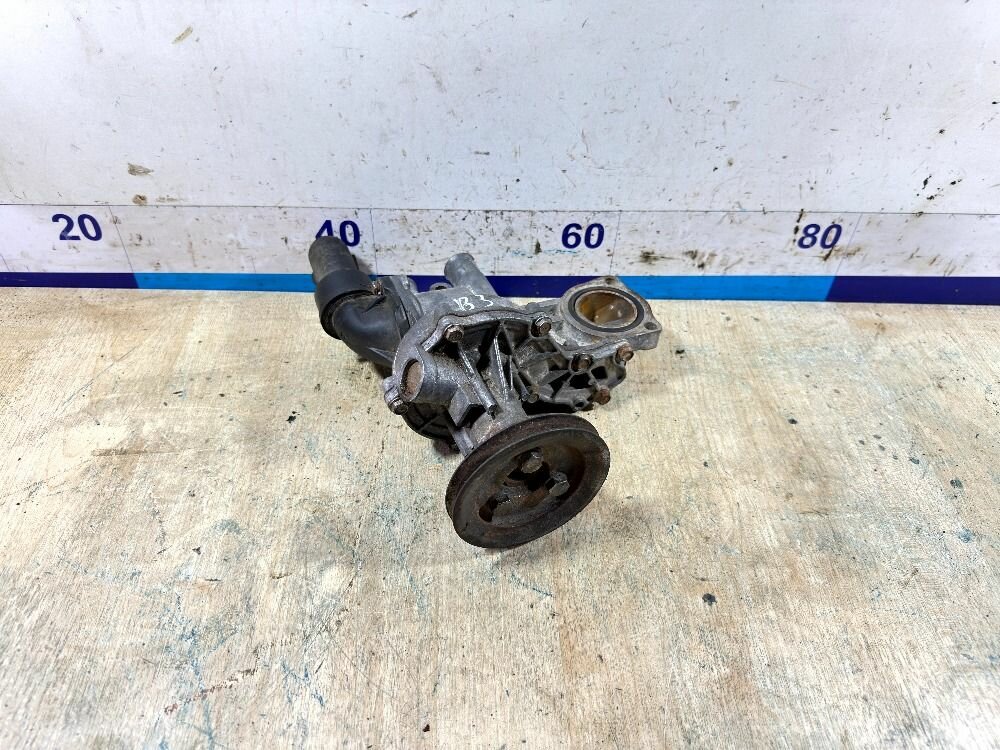 Насос водяной (помпа) VW Passat B3