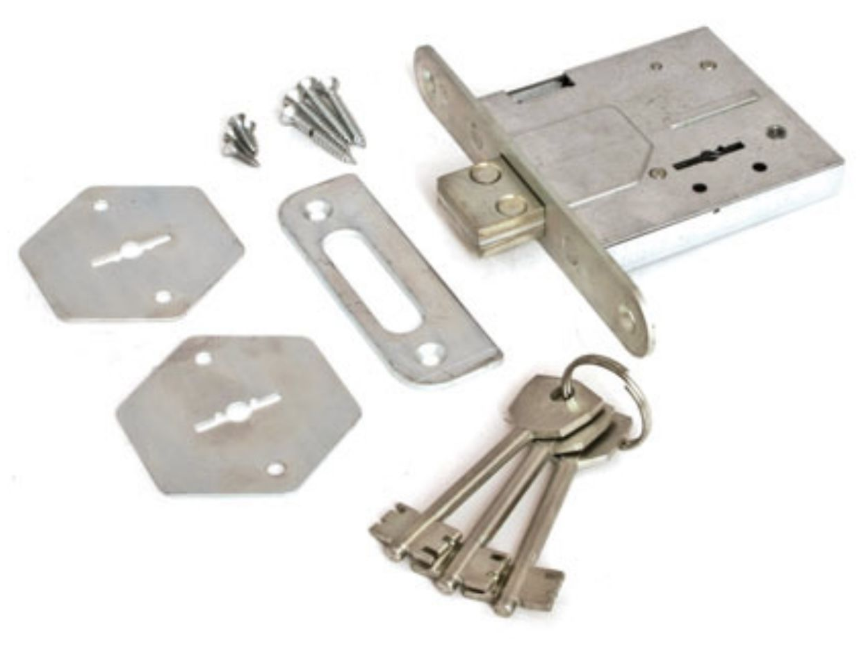 Замок врезной Просам ЗВ-8-4С/03 сувальдный, в металлическом корпусе, цвет хром, размером 140×82х22мм / фурнитура