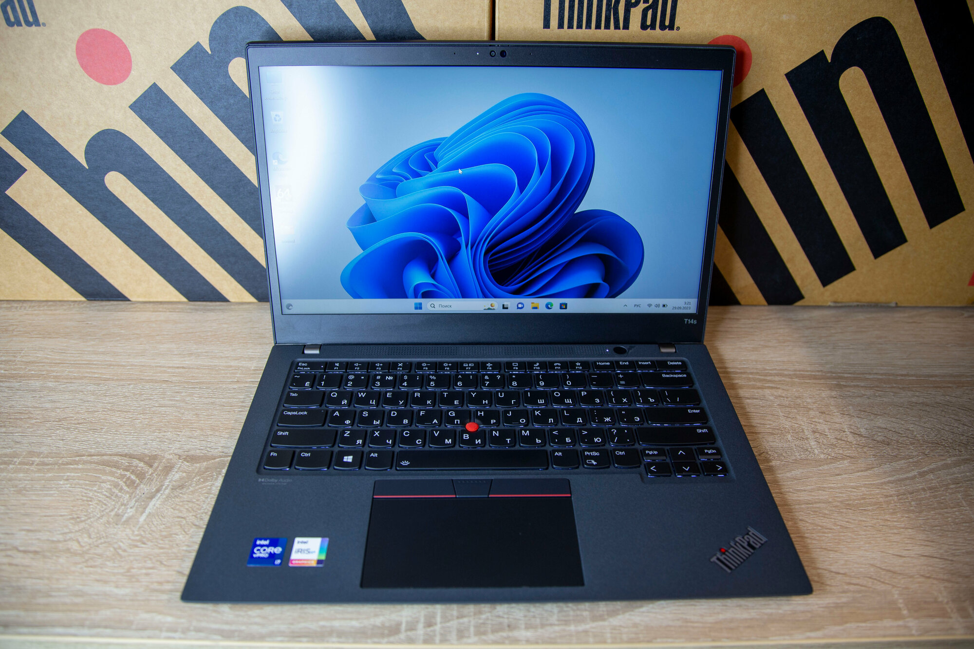 Lenovo ThinkPad T14s Gen2 (14", 1920×1080 IPS, Intel Core i7-1185G7 3.00GHz, ram 32гб, ssd 1024гб, Windows 11pro x64)