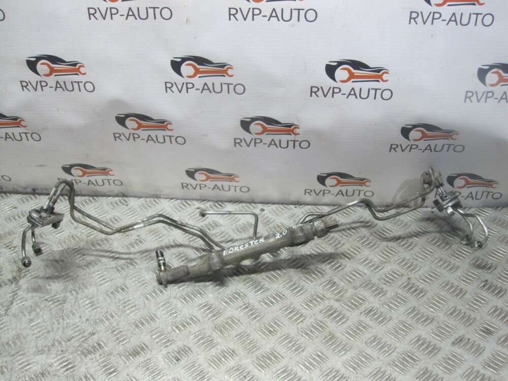 Топливная рейка с трубками EE20 Subaru Forester SH 16670AA000