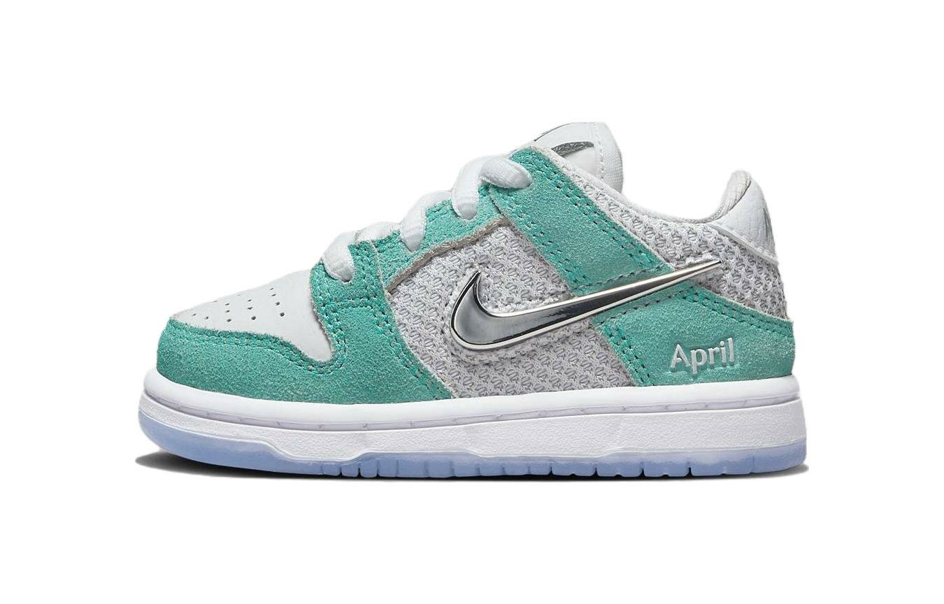 Кроссовки SB Dunk Low April Skateboards