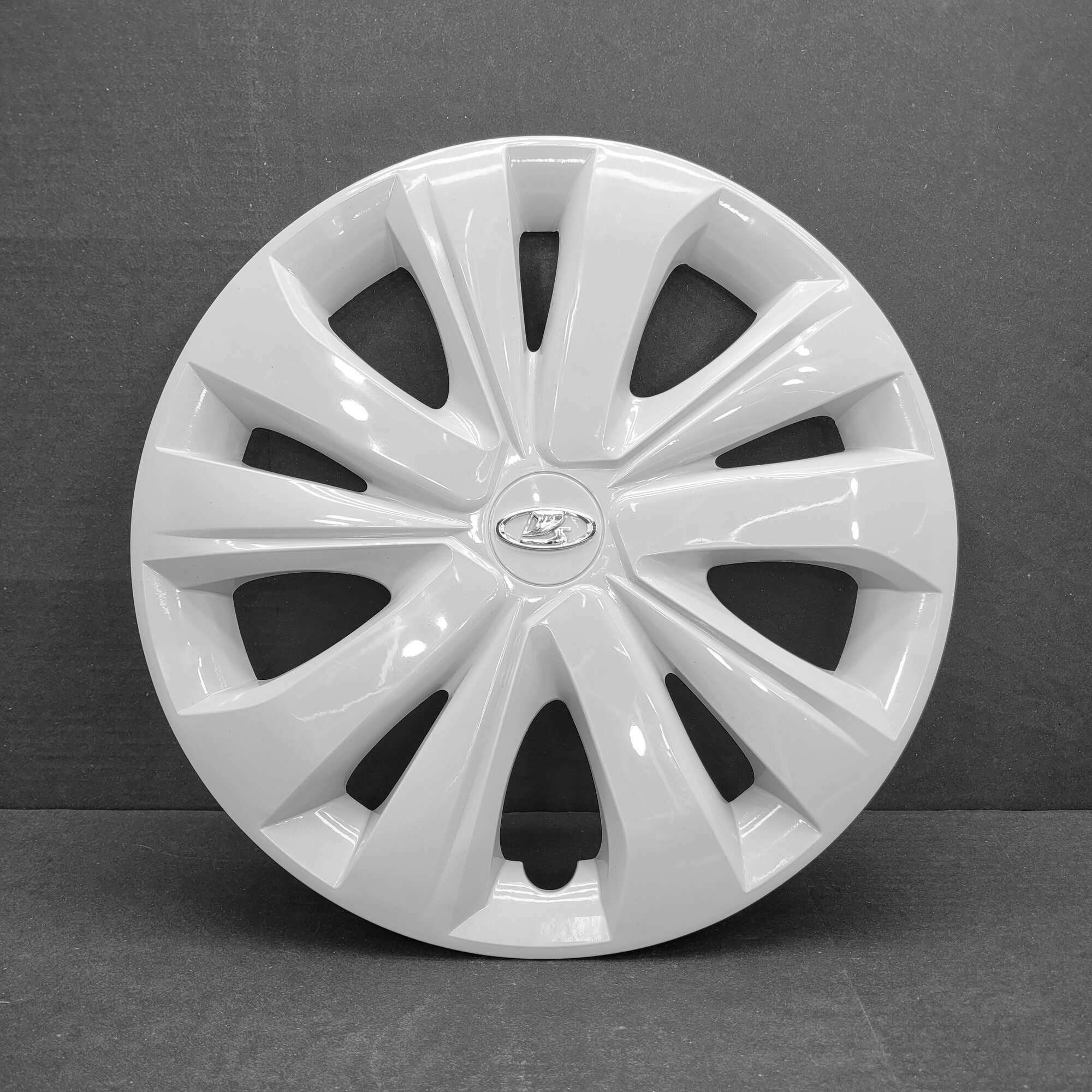 Колпак R15 Lada Vesta, неокрашенный, 1 шт.