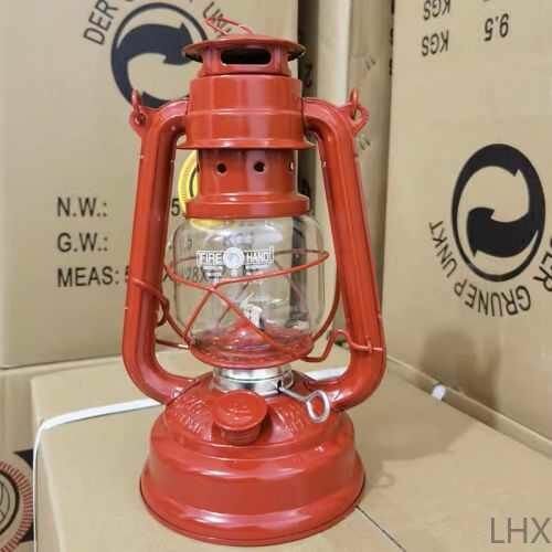 Керосиновая лампа Немецкие старые винтажные кемпинговые керосиновые лампы，12.7×26cm，красный