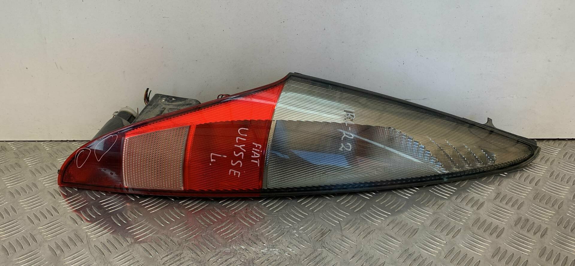 Фонарь задний левый Lancia Phedra (2002 - 2010)