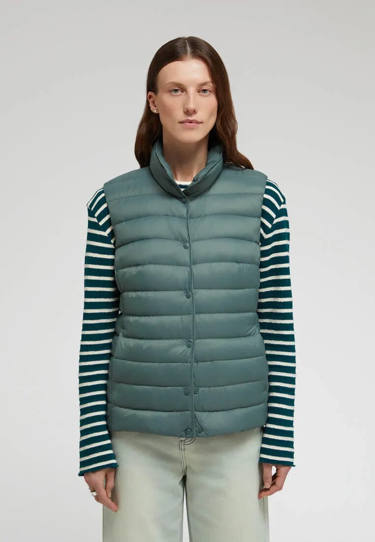 Жилет стеганый