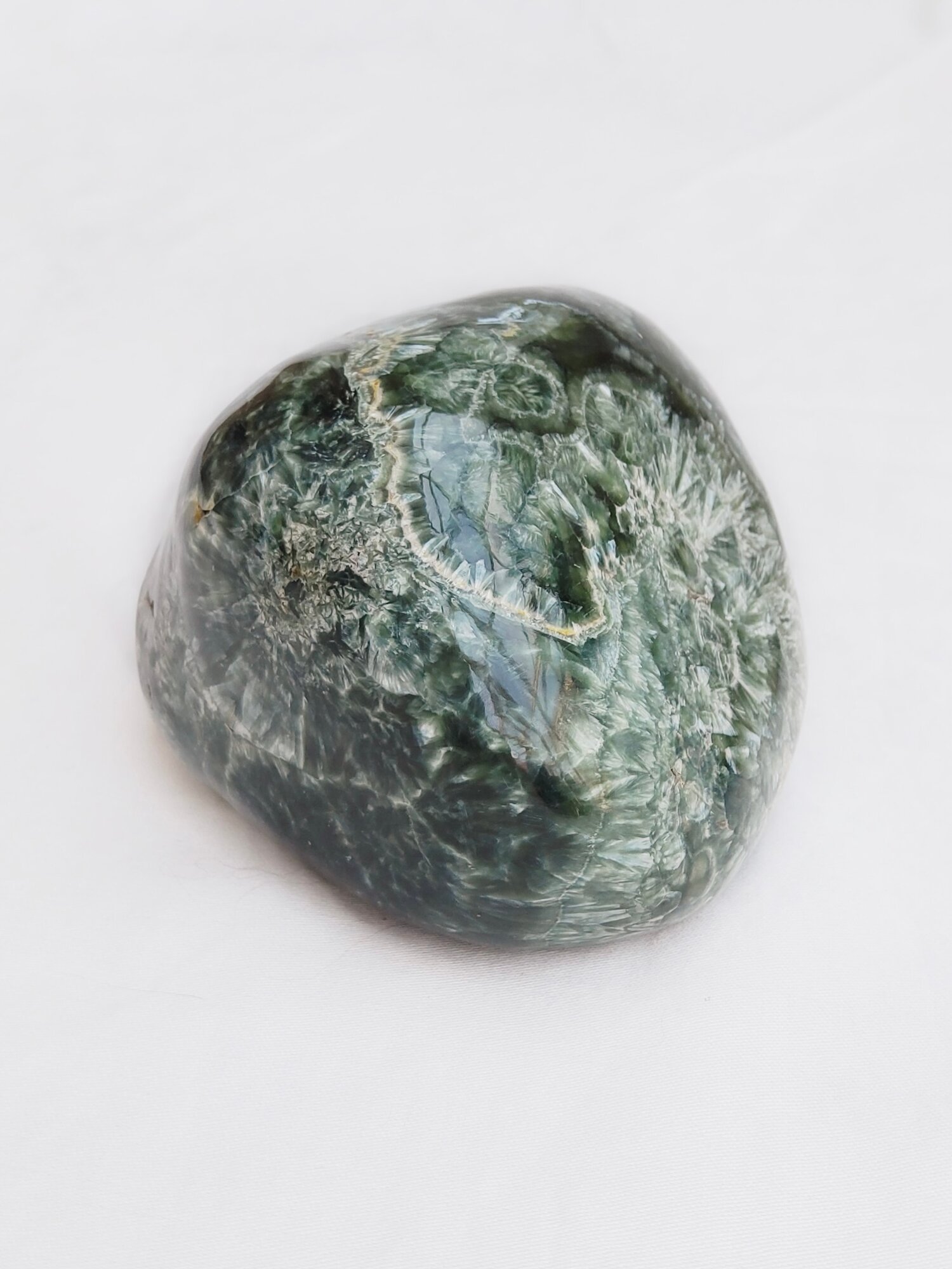 Клинохлор (серафинит) окатыши. Талисман. Амулет. Вес 272 гр