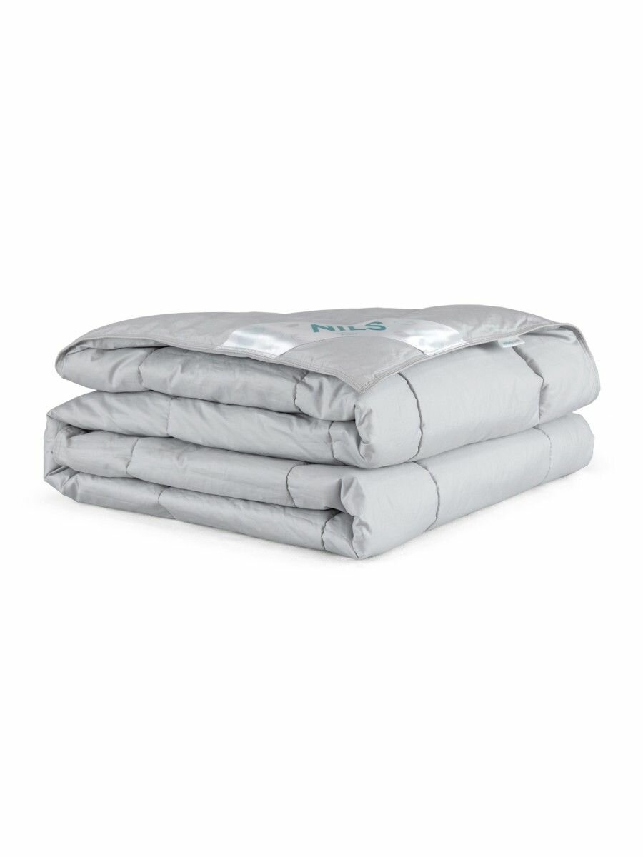 Одеяло Askona Kids (Аскона) Nils (Нильс) 140x205, универсальное и легкое.