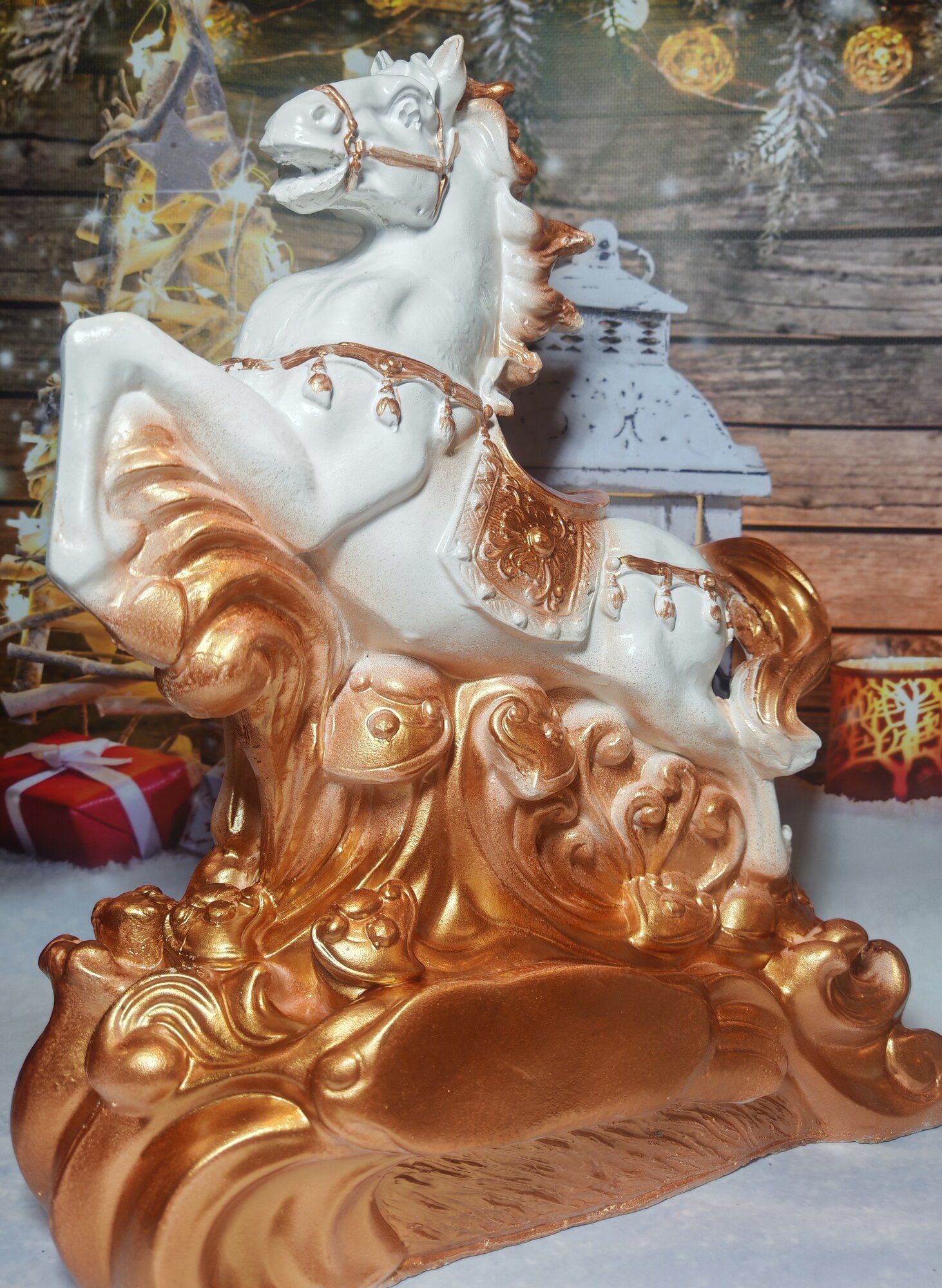 Копилка "Жеребец" символ 2026 года, высота 41см, длина 34см, гипс.