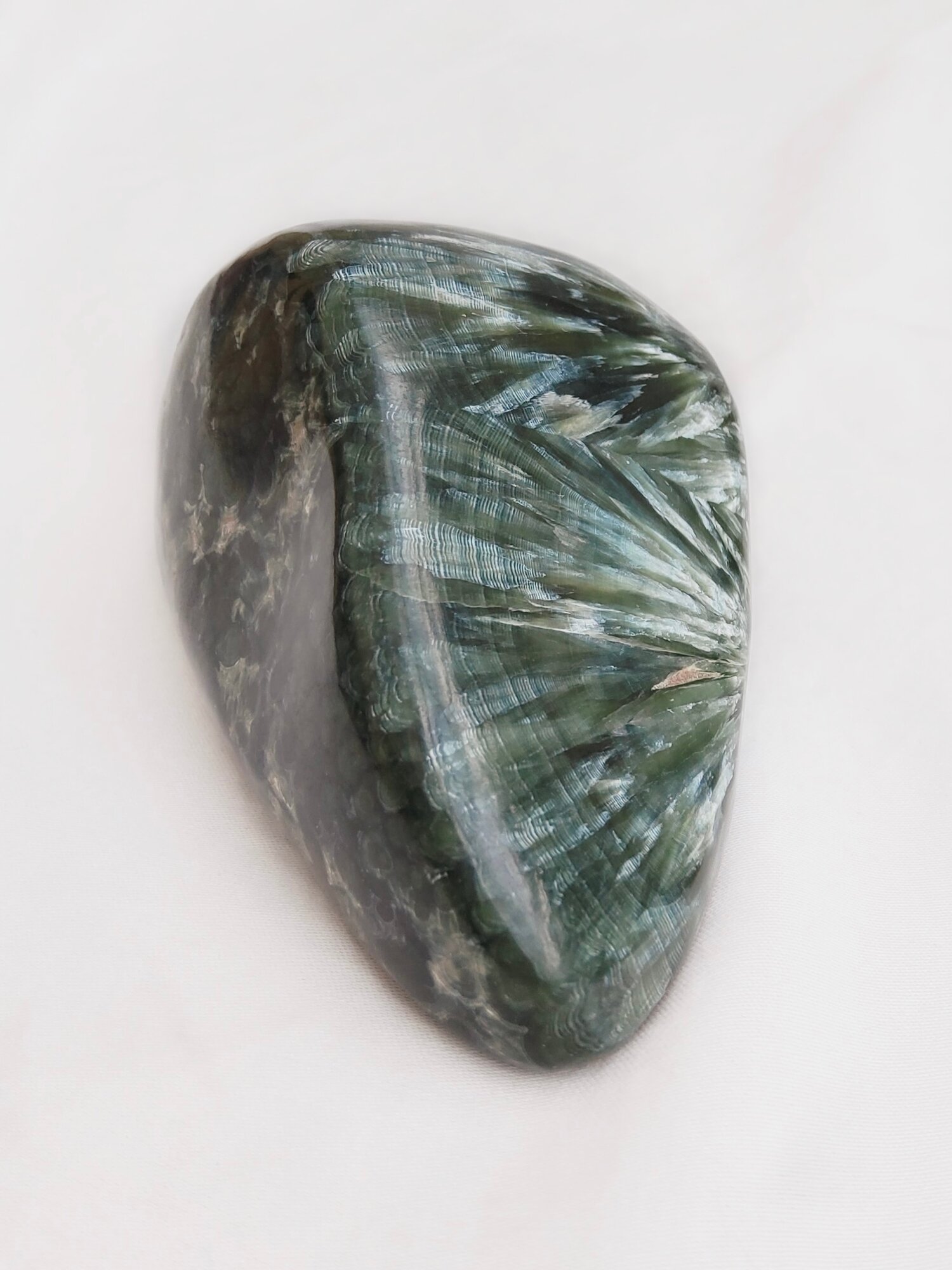 Клинохлор (серафинит) окатыши. Талисман. Амулет. Вес 248 гр