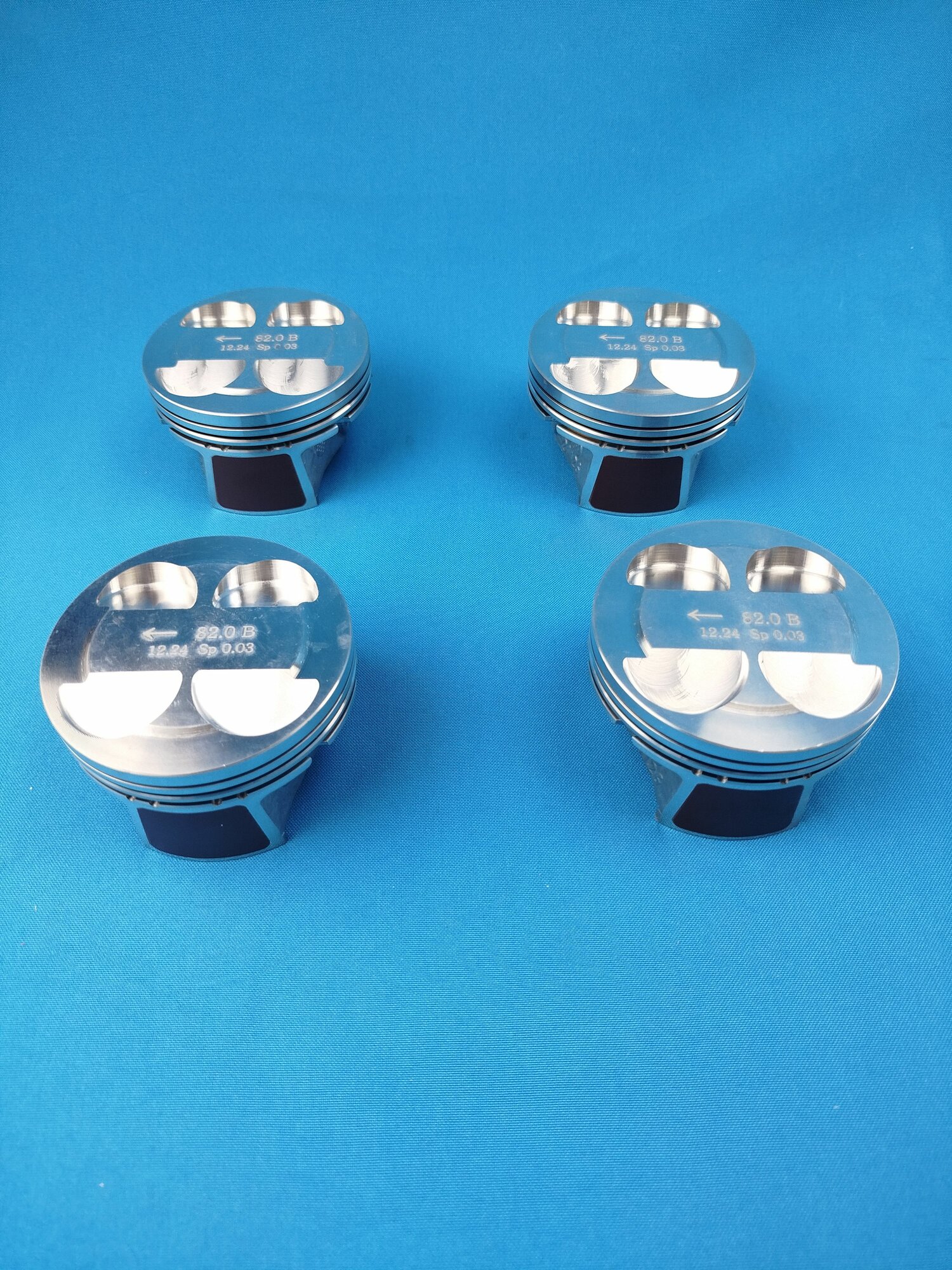 Поршня с пальцами "ВАЗ" для а/м ВАЗ 21126 82,0 B (покрытие Маликот с увеличенными проточками)